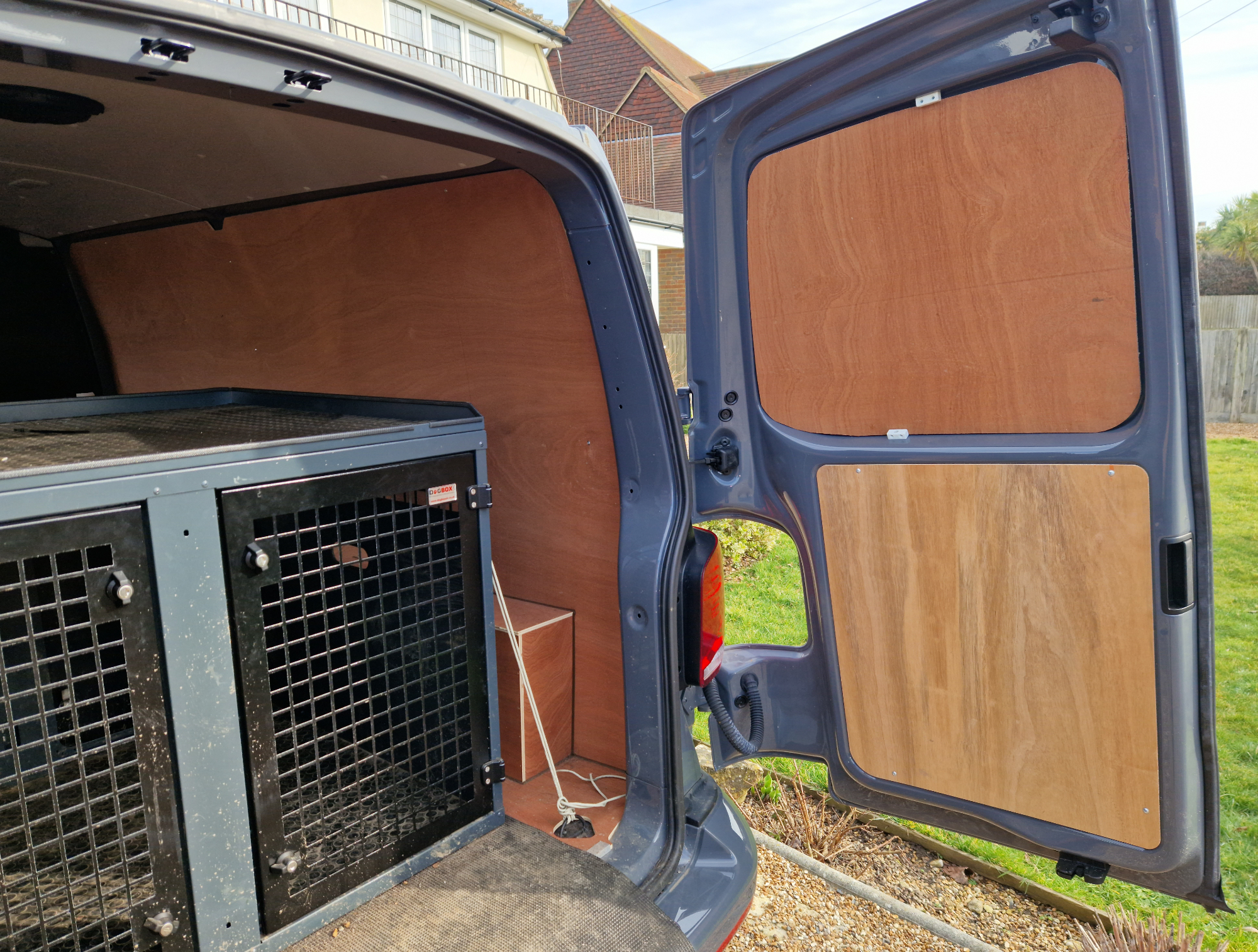 Van Ply Lining Services - Protect Your Van | Commercial Vehicle Contracts