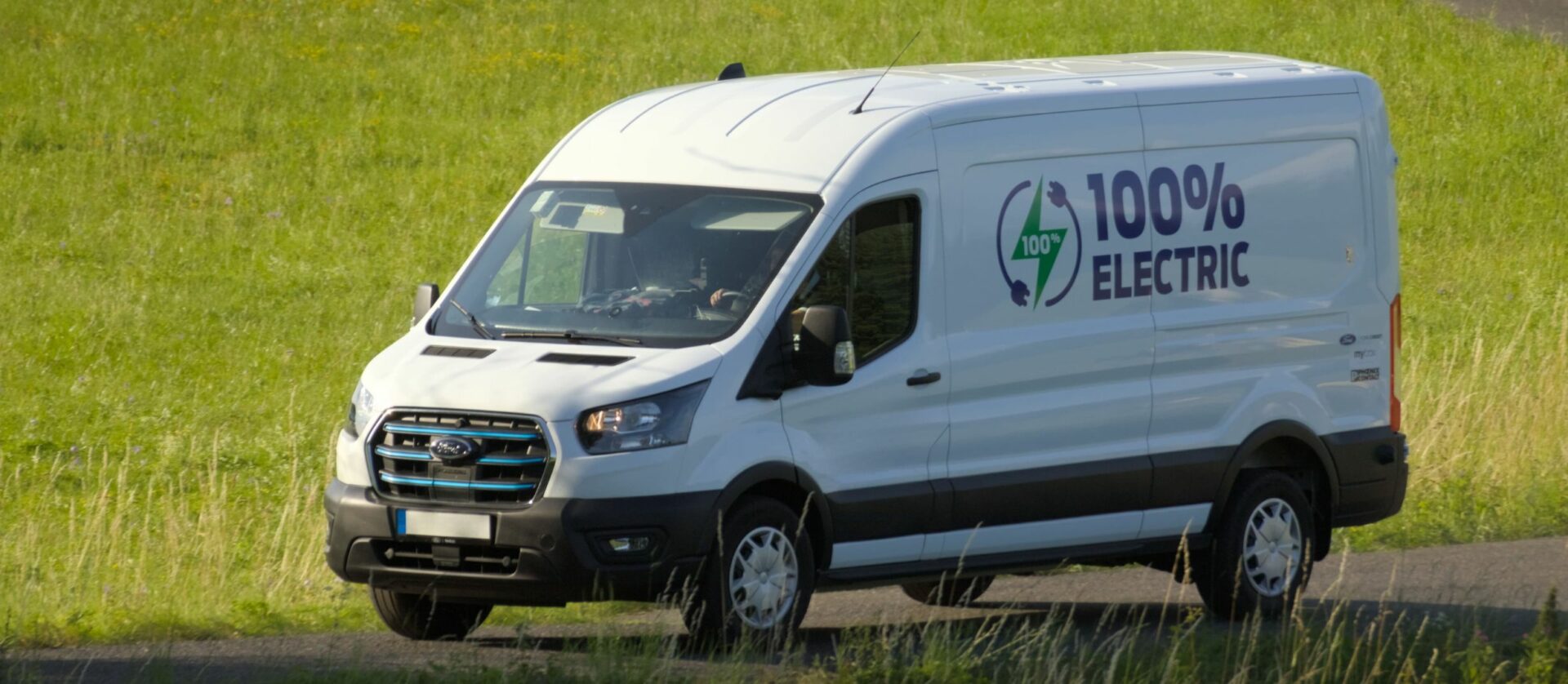 New Ford e Transit Long Range: More driving & faster charging ...
