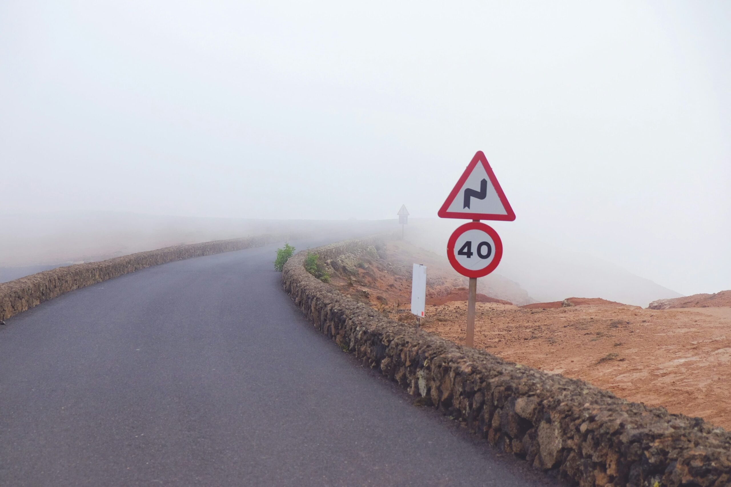 Van speed limit rules UK | Commercial Vehicle Contracts | Commercial ...