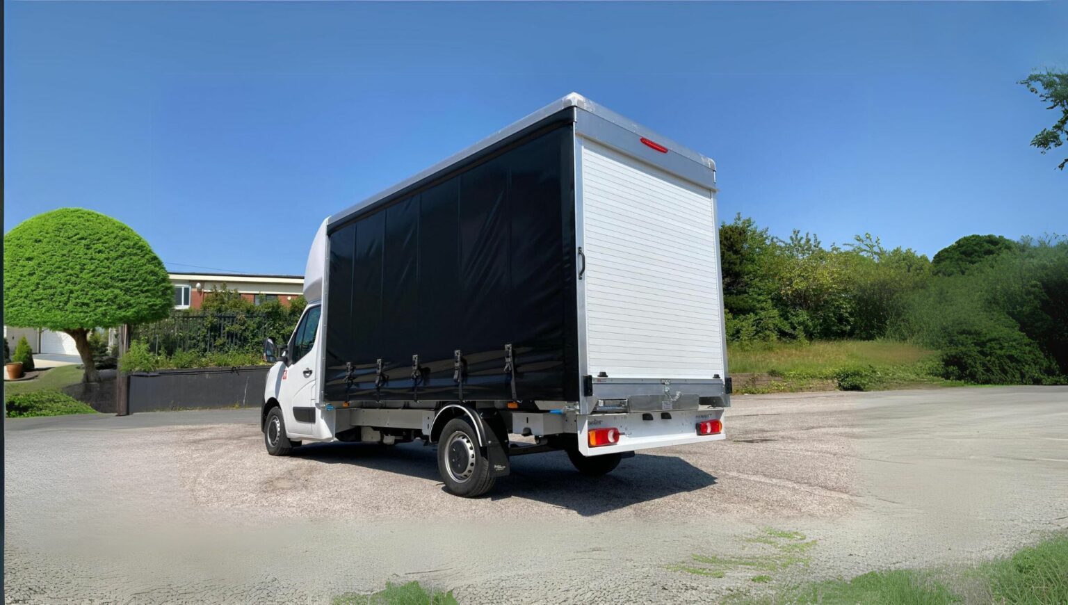 Curtain Side Van Lease Deals - 3.5t Luton Curtainside Vans | Commercial ...
